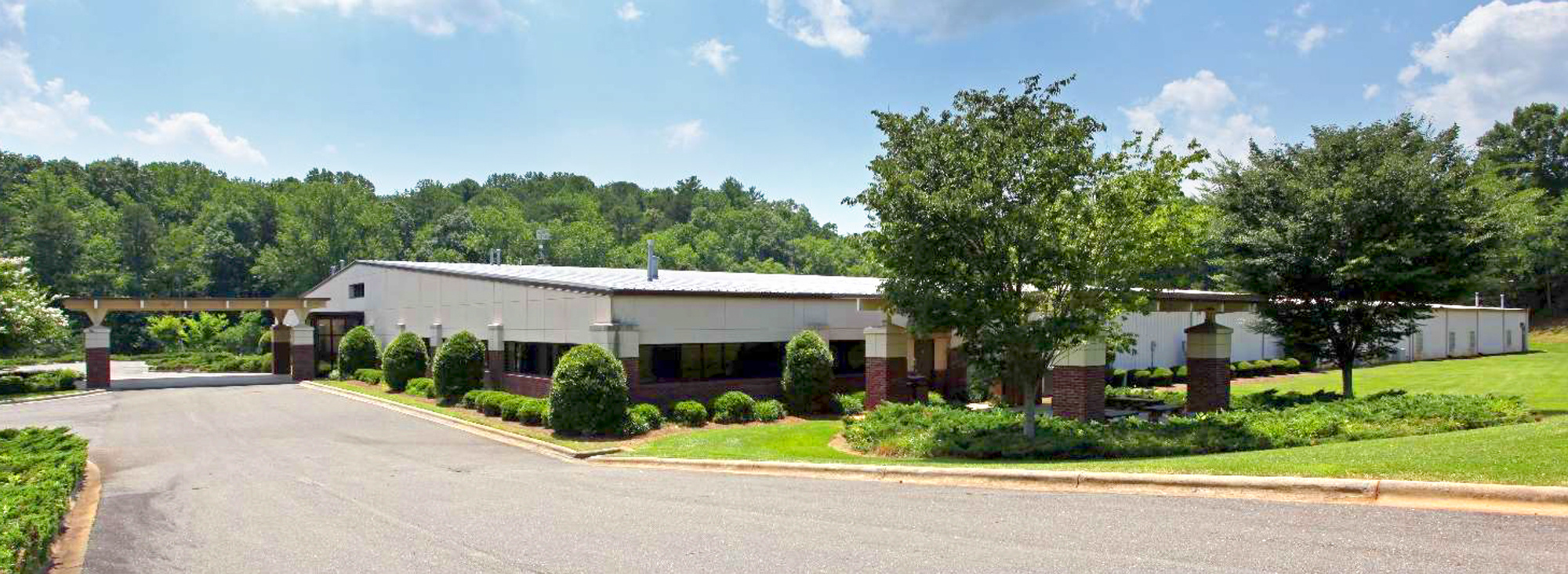 Mt. Airy Distribution Center - ASTA America Rolling Steel Doors