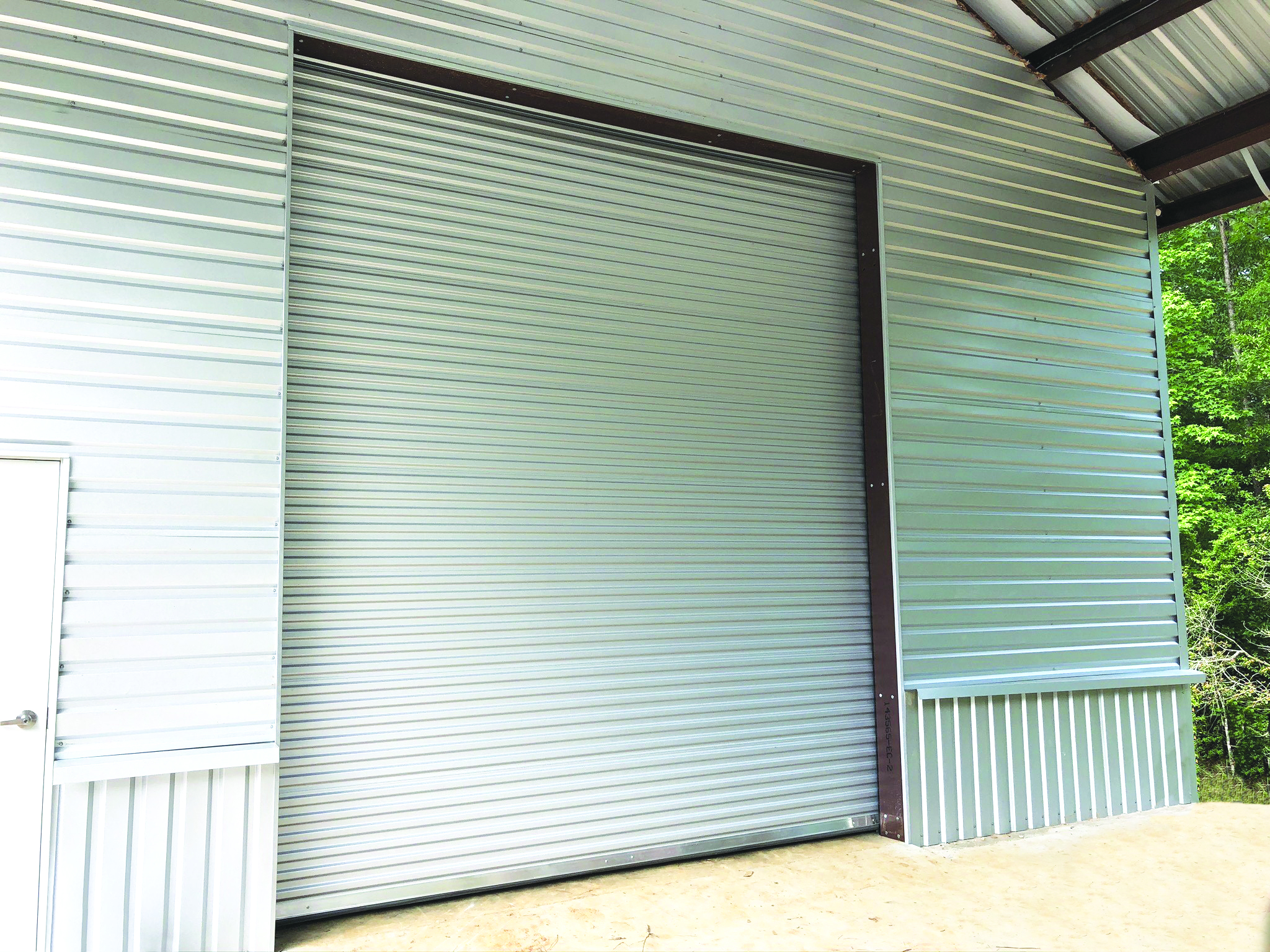 What is the Best Overhead Door for a Metal Building and Why?